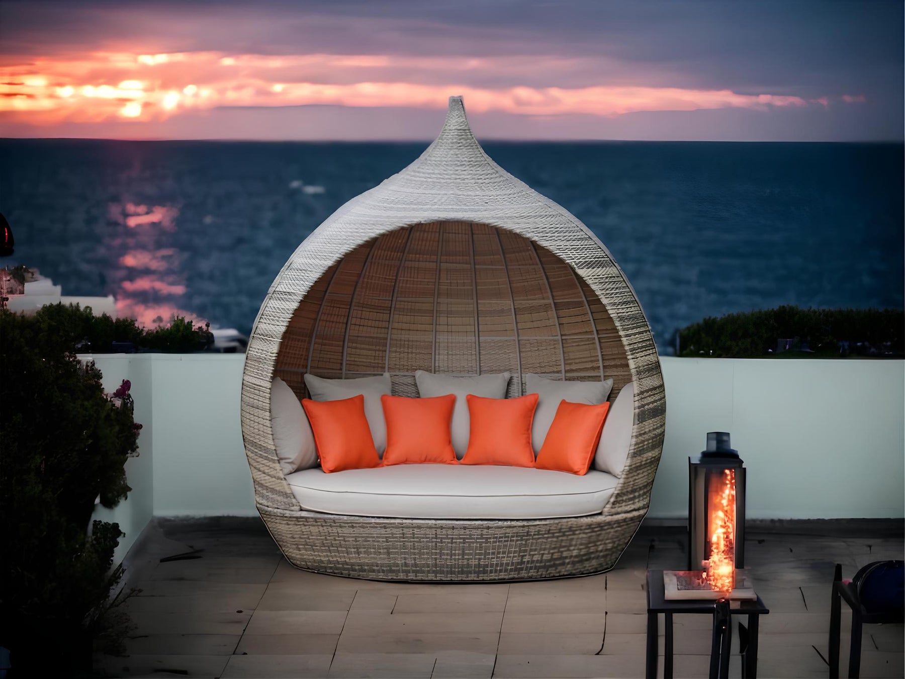 Buy the Handmade Pearl Day-Bed from Kubek Furniture