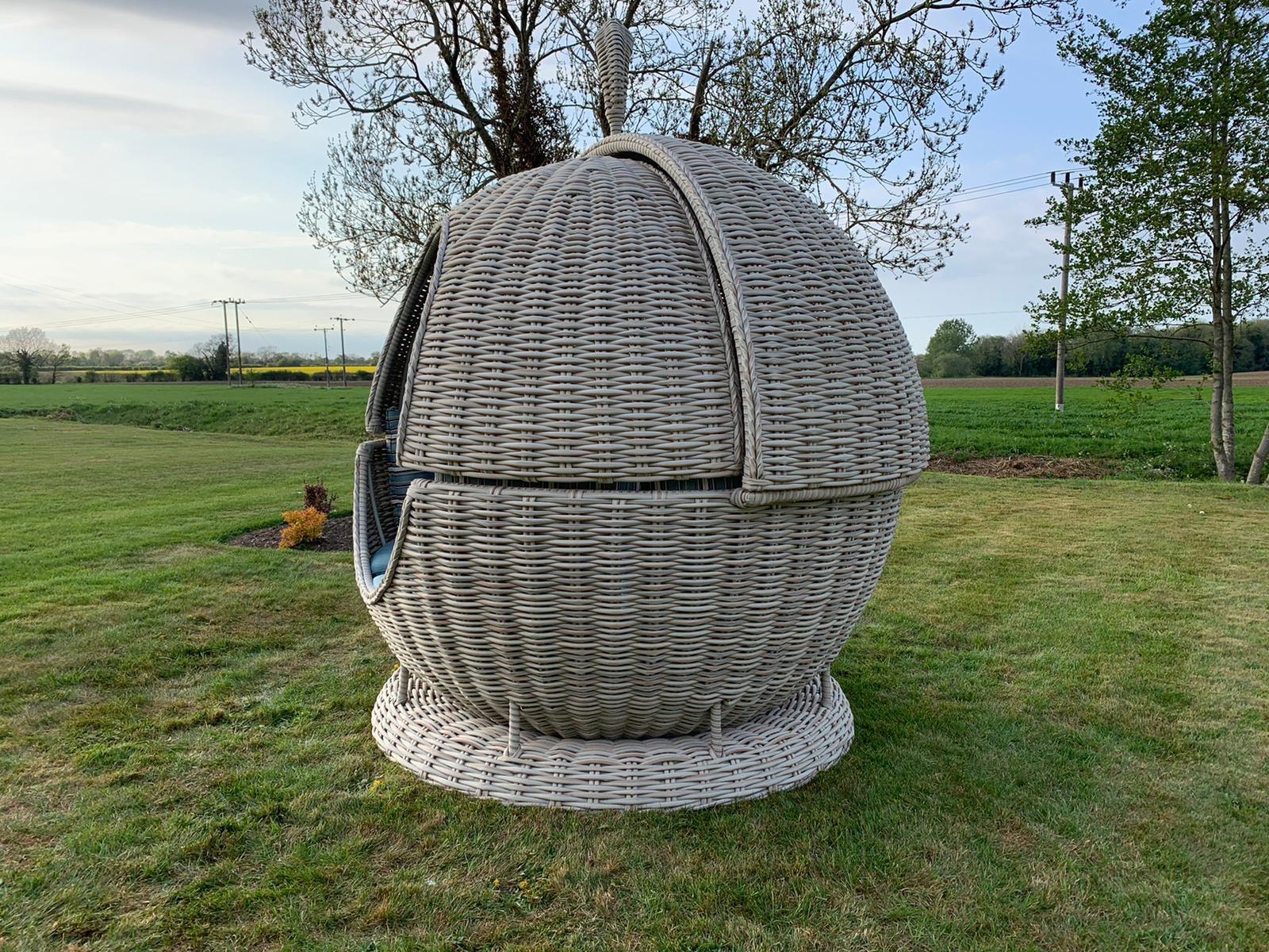 Buy Apple Day Bed | Handmade Garden Furniture | Kubek Furniture